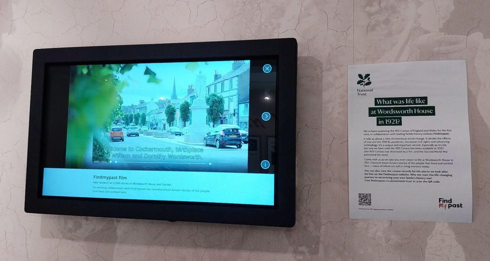 32″ Touchscreen with Lightbox 3 – Wordsworth House - blackbox-av